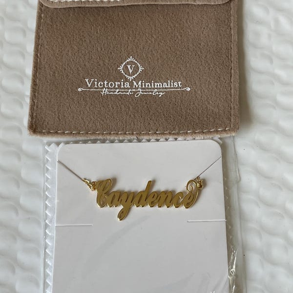 Carrie Font Name Necklace Personalized Carrie Style Nameplate ...