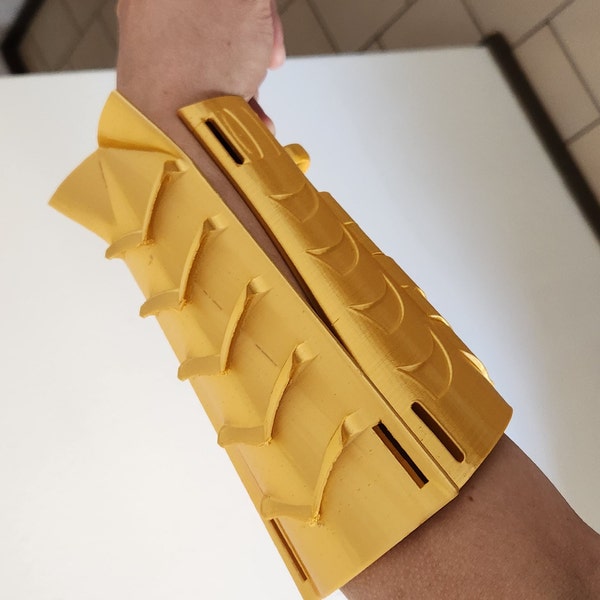 Digital Download God of War Guardian Shield / Vambrace Unique ...