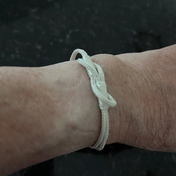 925 Silver 14 Carat Gold Plated Shield Spike Necklace Trigon Strip ...