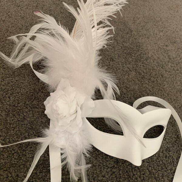 All White Masquerade Mask Women Diner En Blanc Mask Ladies Venetian ...
