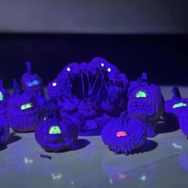 Glimmer Scale Dragon Dragon Trappers Lodge Savannah RESIN Fantasy Dnd ...