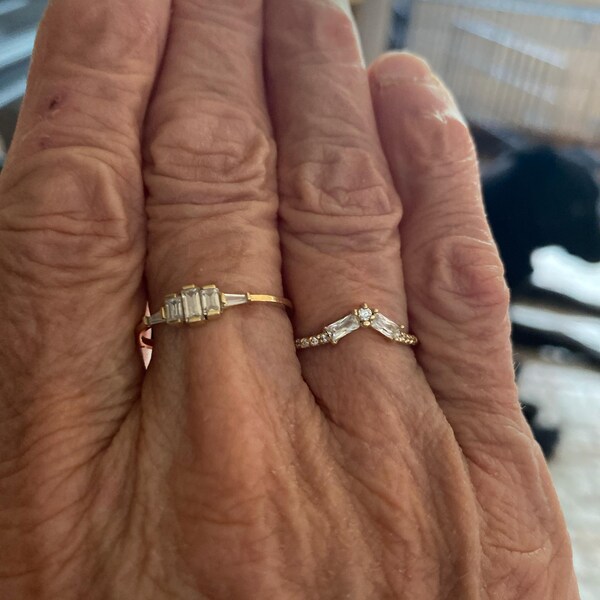 Solid Gold Curved Wedding Band, 14k Gold Baguette Ring for Women ...