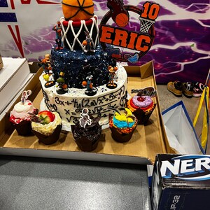 Edible Fondant Game Night Cake Toppers | Etsy