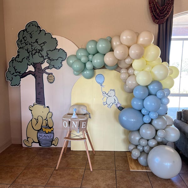 Retro Winnie the Pooh Baby Shower DIY Balloon Garland Kit | First ...