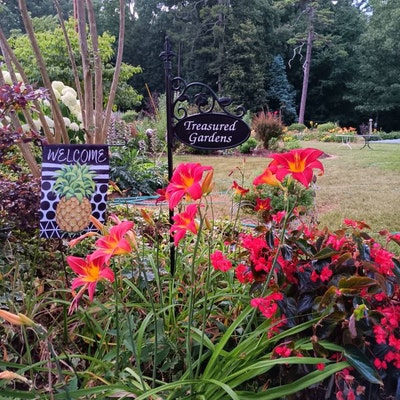 Park Ave Garden Sign - Etsy