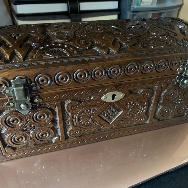 Large Wooden Box, Carved Wood Coffer, Wood Jewelry Box, Jewelry Case ...