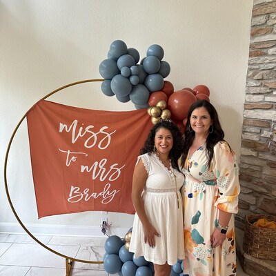 Getting Hitched Rowdy Backdrop, Western Bachelorette Party Banner ...