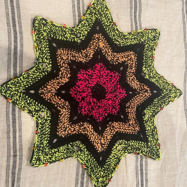 Crochet Spiral Flowstar Pattern: 8-point Star Flow Toy - Etsy
