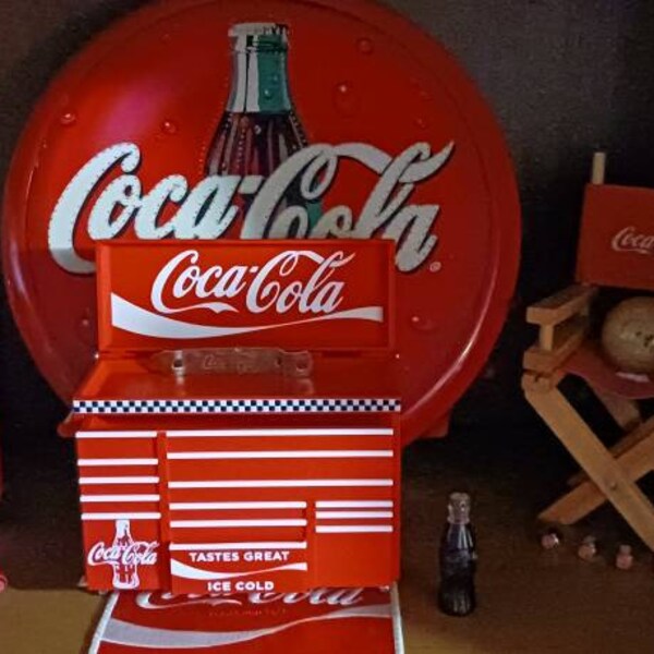 3d-printed Coca-cola Roll Cart Replica | Unique Christmas Collectible ...