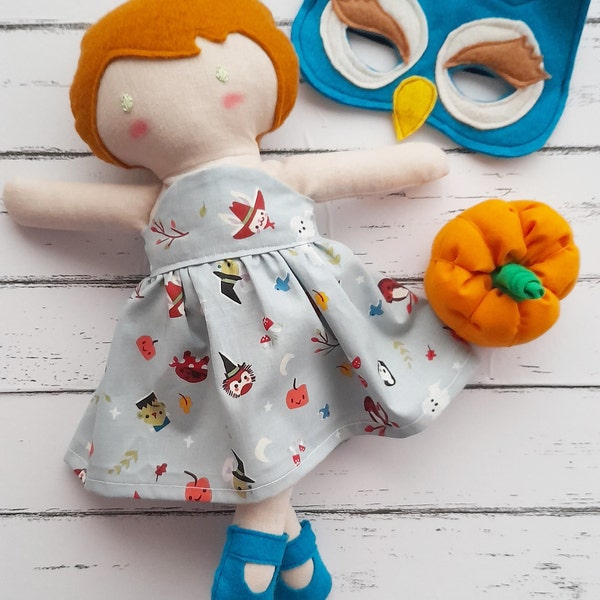 Dress up Doll Sewing Pattern, Mini Pal Dress Me up COSTUME Set, Felt ...
