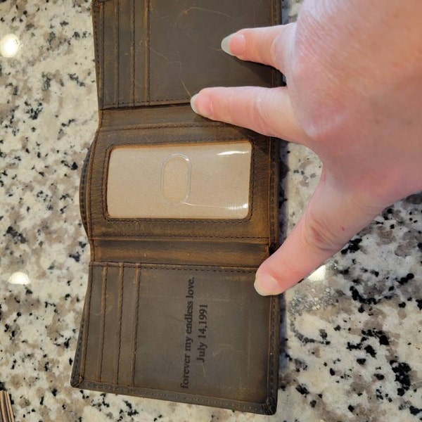 Perfect Leather Trifold Men's Wallet RFID Personalized Monogram ...