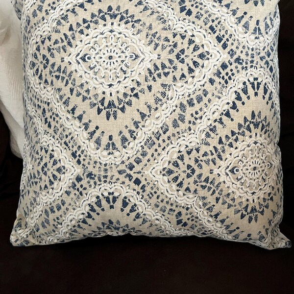 2 Color Options: Denim/foam Kaufmann Floral Pillowcovers.slipcovers ...