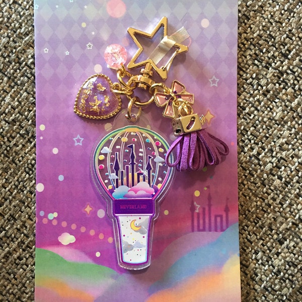 GIDLE Lightstick Keychain / (g)i-dle Keychain Acrylic (NEW Charm) - Etsy