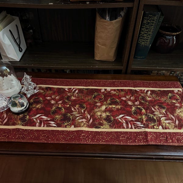 Handmade Quilted Table Topper, Quilted Table Mat, Decorative Wall ...