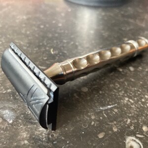 7-day Straight Razor Black Faux Leather Zip up Case by Windrose - Etsy