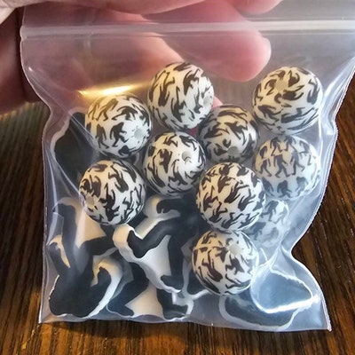 EXCLUSIVE Green Glow in the Dark Alien Silicone Focal Bead - Etsy