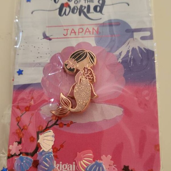 Maori Mermaid of New Zealand Hard Enamel Pin, Mermaids of the World ...