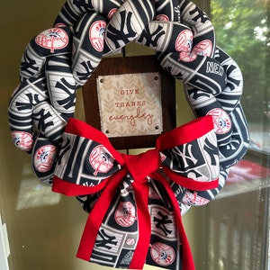 NASCAR Wreath Racing Wreath Racecar Wreath Checkered Flag Wreath Car ...