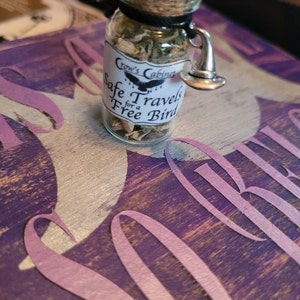 Confidence Pocket Spell/ Pocket Spell Vial / Confidence Spell - Etsy