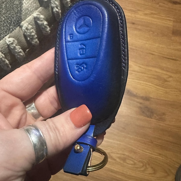 Vinfast VF8 Key Fob Cover, Personalized Leather for Vinfast VF6 VF7 VF8 ...