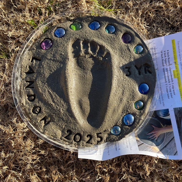 Outdoor Stepping Stone DIY Kit – Garden Cement Handprint Stone ...