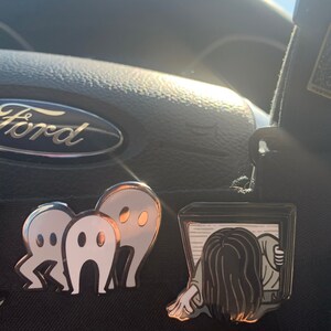 Sadako Enamel Pin - Etsy