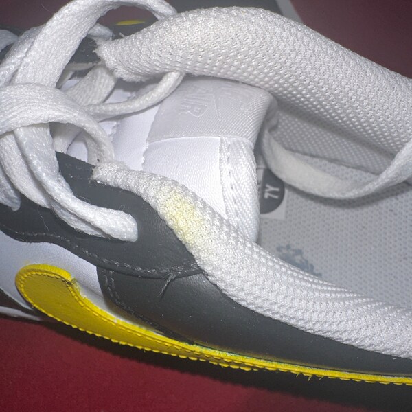 Valentine's Day Custom Heart Embroidered Converse Chuck Taylor All Star ...