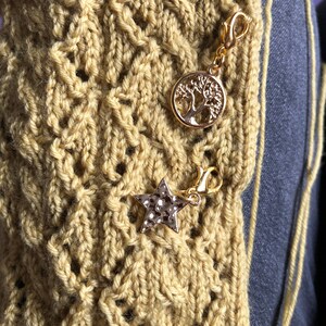 Crafty Sloth Enamel Pin Pin Badge Cute Pins Sloth Pins - Etsy