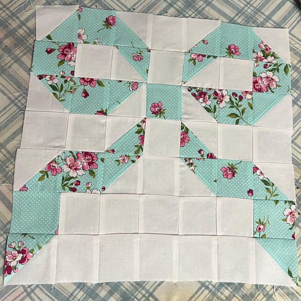 Little Red School House Quilt Block Pattern Download - Etsy
