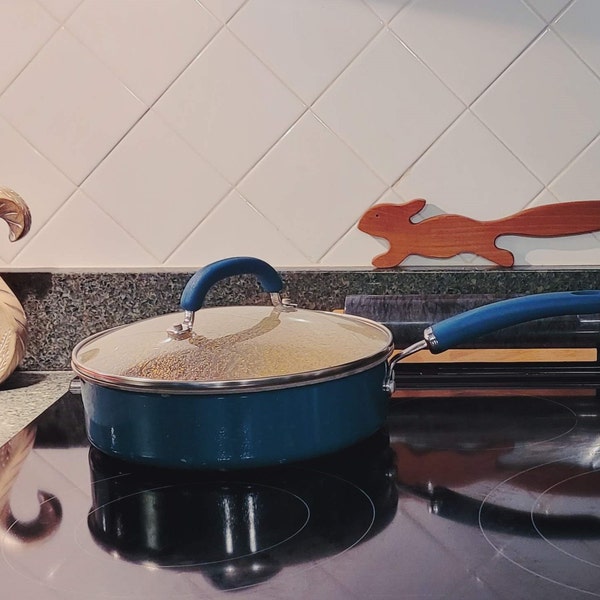 Wooden Squirrel Oven Rack Push Pull Stick, Handcrafted Kitchen Tool ...