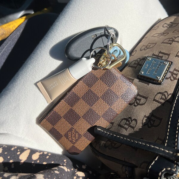 Summer Fridays Lip Balm Keychain Cap - Reusable Chapstick Holder - Etsy