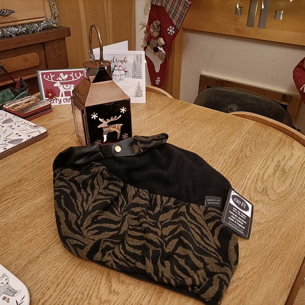 Handmade by Kata in UK Triangle Scarf Option of Black and Grey Neck ...