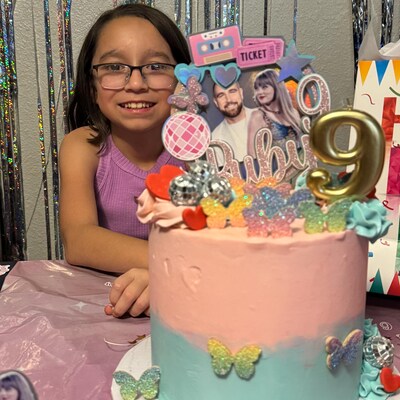 Inspired by Olivia Rodrigo Daycare Labels, O Rodrigo Back to School ...