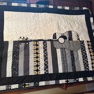 Guitar Applique Quilt Pattern, beautifully Acoustic 67 X 57 Twin ...