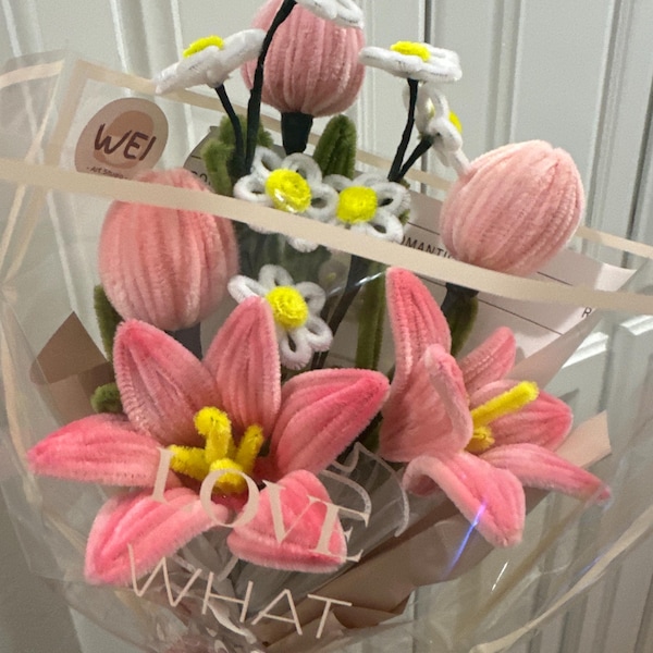 Pipe Cleaners Flower Bouquet,everlasting LILY, TULIPS, DAISY, Forever ...