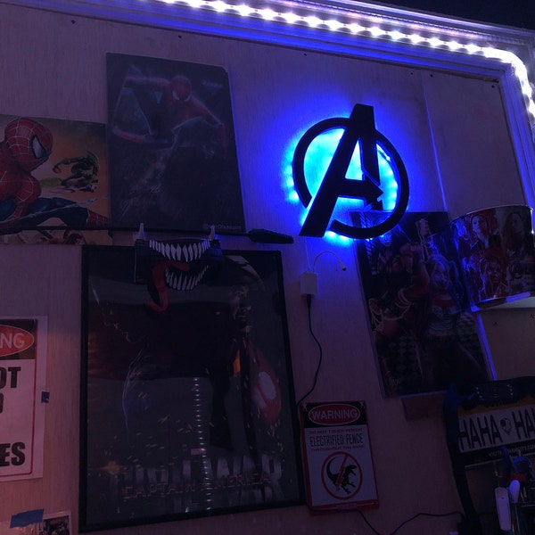 Illuminated Avengers Wooden LED Sign, Wall Sign, Avengers Wall Art ...