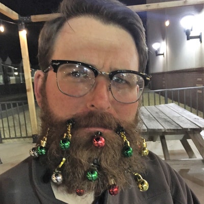 Beard Glitter Kit 4 Colors Availabe Red Green Gold Silver glitter Beard ...