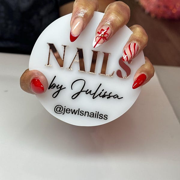 Customizable Acrylic Nailfie Disk: Enhance Manicure Photos & Nail Art ...