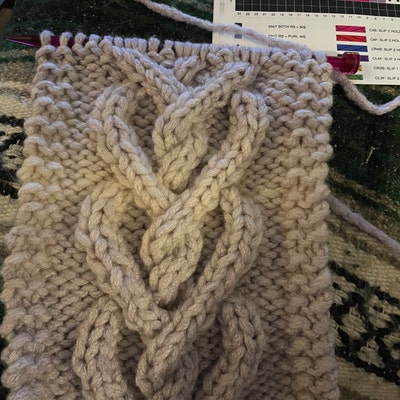 Heart Cable Knit Scarf Pattern - Etsy