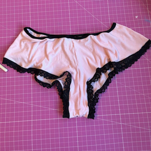 Pin up Lingerie Garterbelt Sewing Pattern Ohhh Lulu 1314 Greta High ...