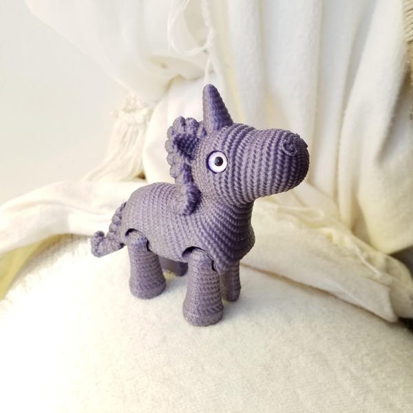 Falkor Luck Dragon Never Ending Story 80s Nostalgia Articulated Desk ...