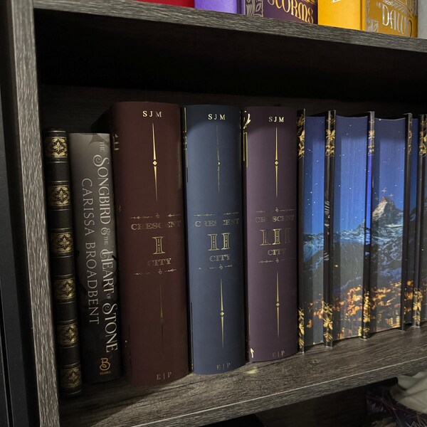 A Court of Thorns and Roses ACOTAR Dust Jackets Full Set Officially ...