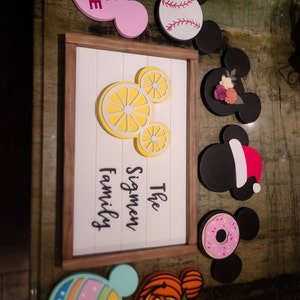 Interchangeable family Mickey sign | Etsy