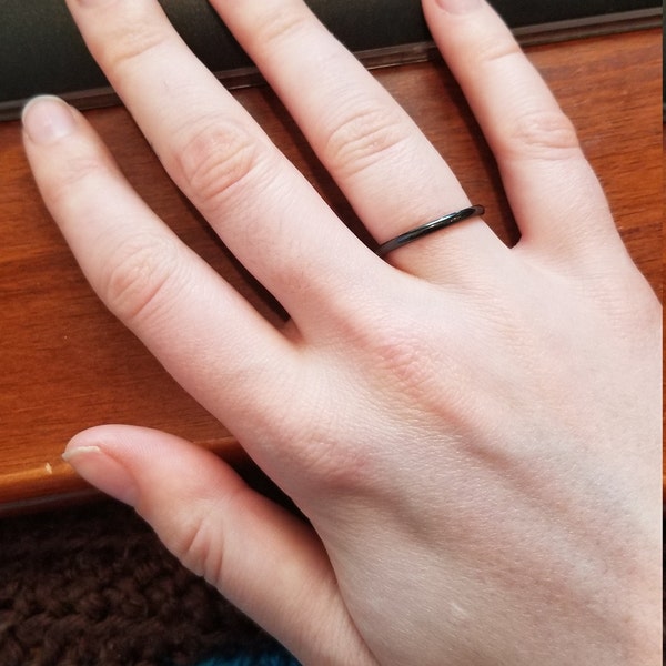 Simple Black Ring, Thin Black Ring, Black Ring for Couple, Womens Black ...