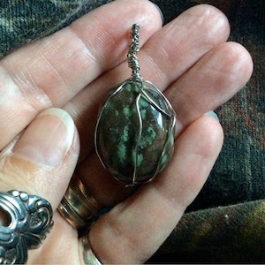 Nunderite Tumbled Medium AKA Nundoorite or Nundorite - Etsy