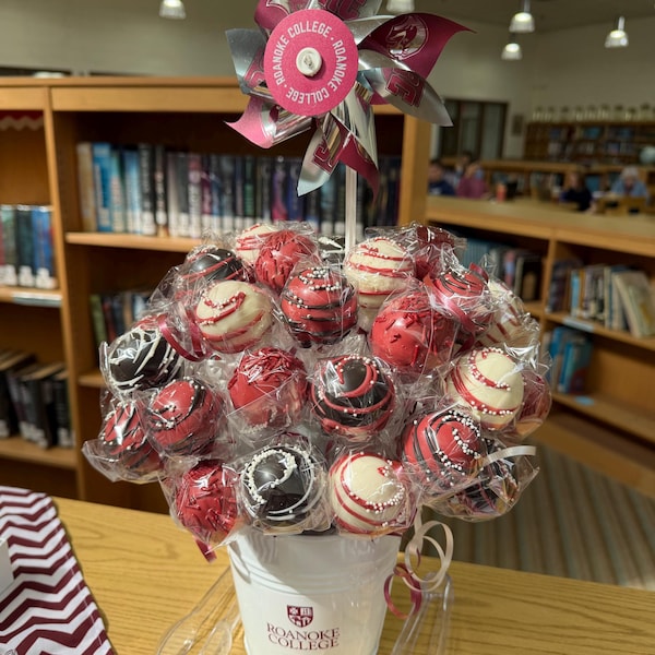 College Commit Cake Pop Basket: Custom School Colors - Etsy