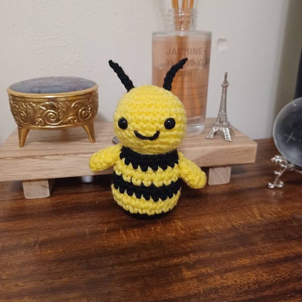 Baby Bumblebee Crochet Pattern, Crochet Keychain Pattern, Amigurumi Bee Pattern, Cute Car Hanger ...