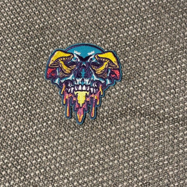 Skull Snail Patch, Creepy Patch, Iron on Patch, Embroidered Patch ...