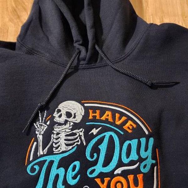 Velaris Embroidery Design, to the Stars Who Listen and the Dreams That ...