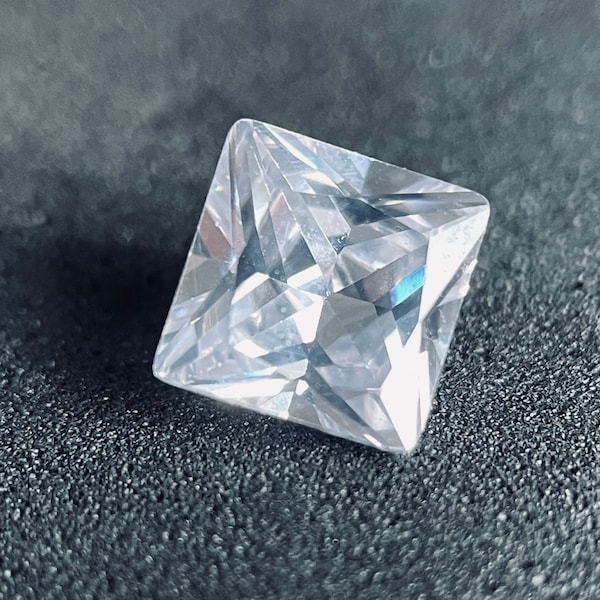 High Quality Princes Cut (SQUARE) Crystal Clear White Cubic Zirconia ...